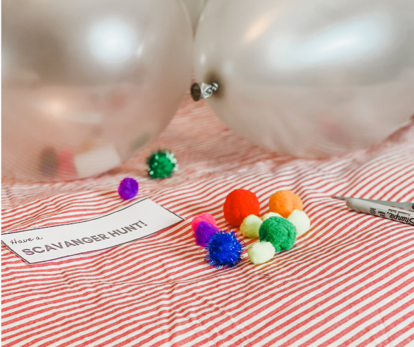 Unique New Years Eve Traditions | DIY Balloon Pop Party - Hearty Sol