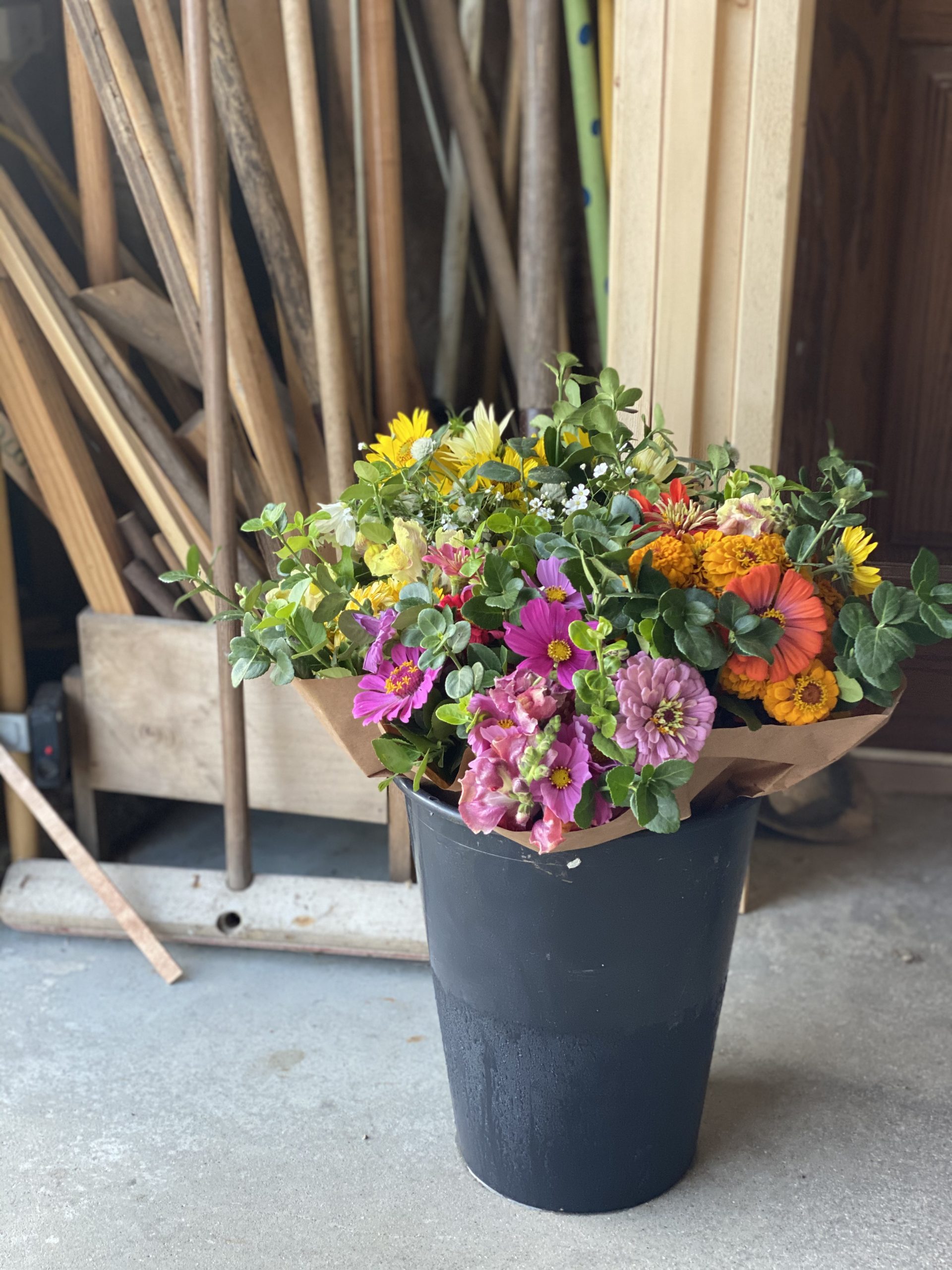 How to make your own Powdered Flower Food - Hearty Sol