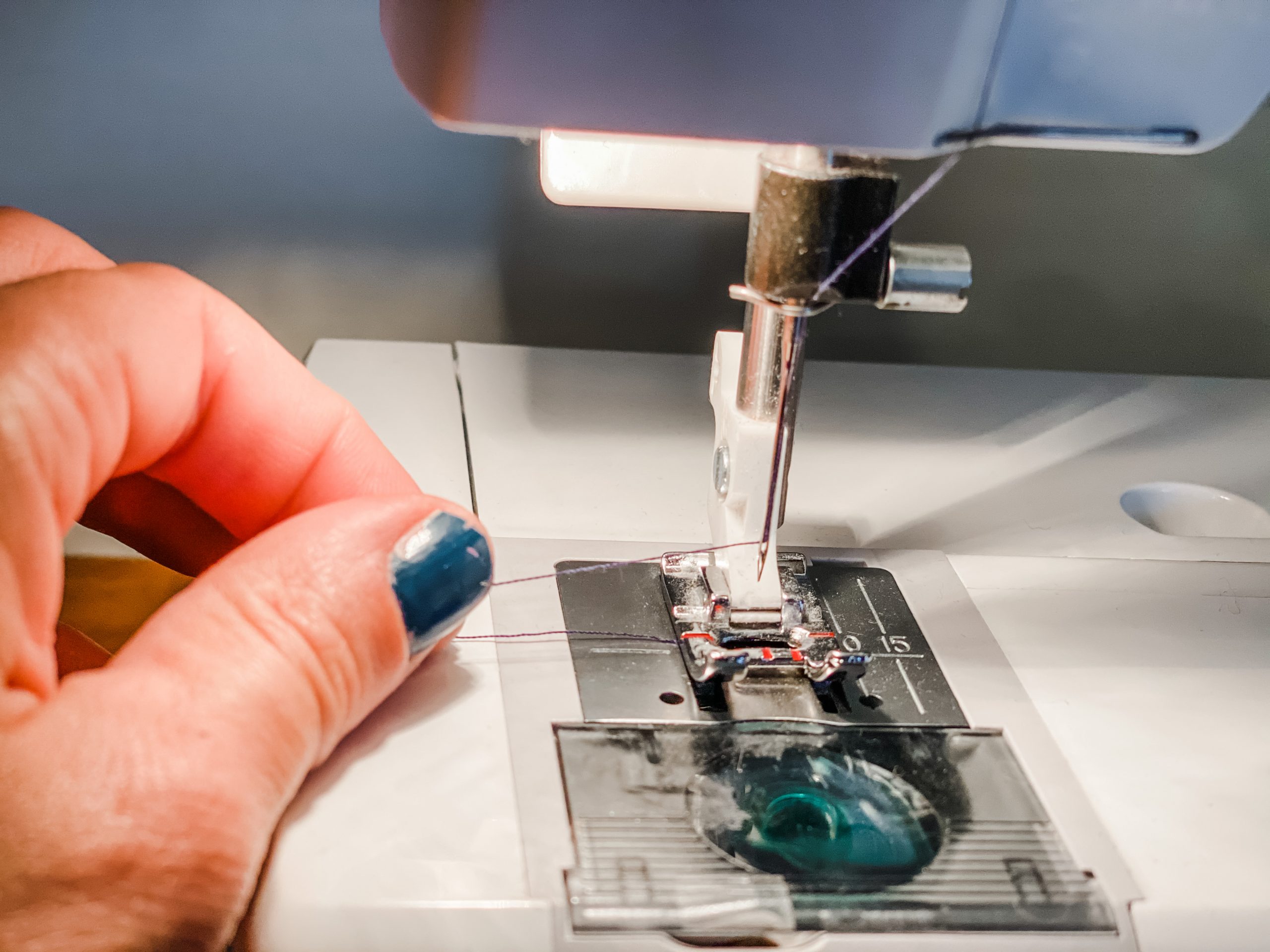 Threading a Sewing Machine | How to Sew| Lesson #2 - Hearty Sol