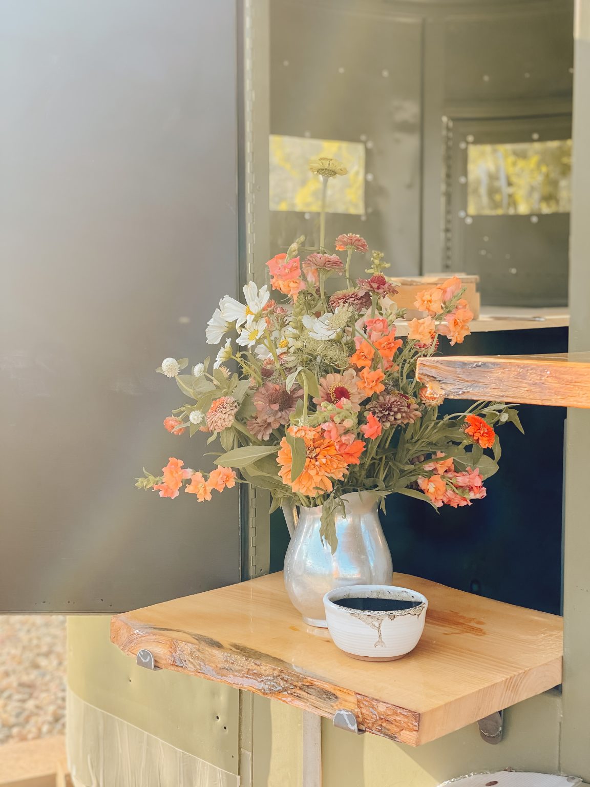 How to make your own Powdered Flower Food - Hearty Sol