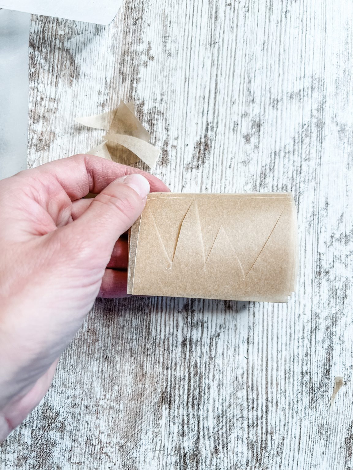 How to Make Paper Stars Using Parchment Paper - Hearty Sol