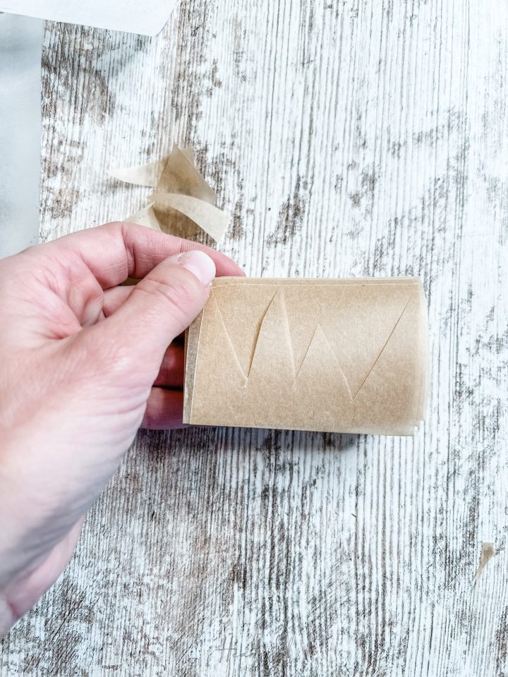 How to Make Paper Stars Using Parchment Paper - Hearty Sol