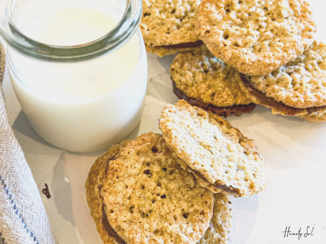 Swedish Lace Cookies with Nutella | Hearty Sol