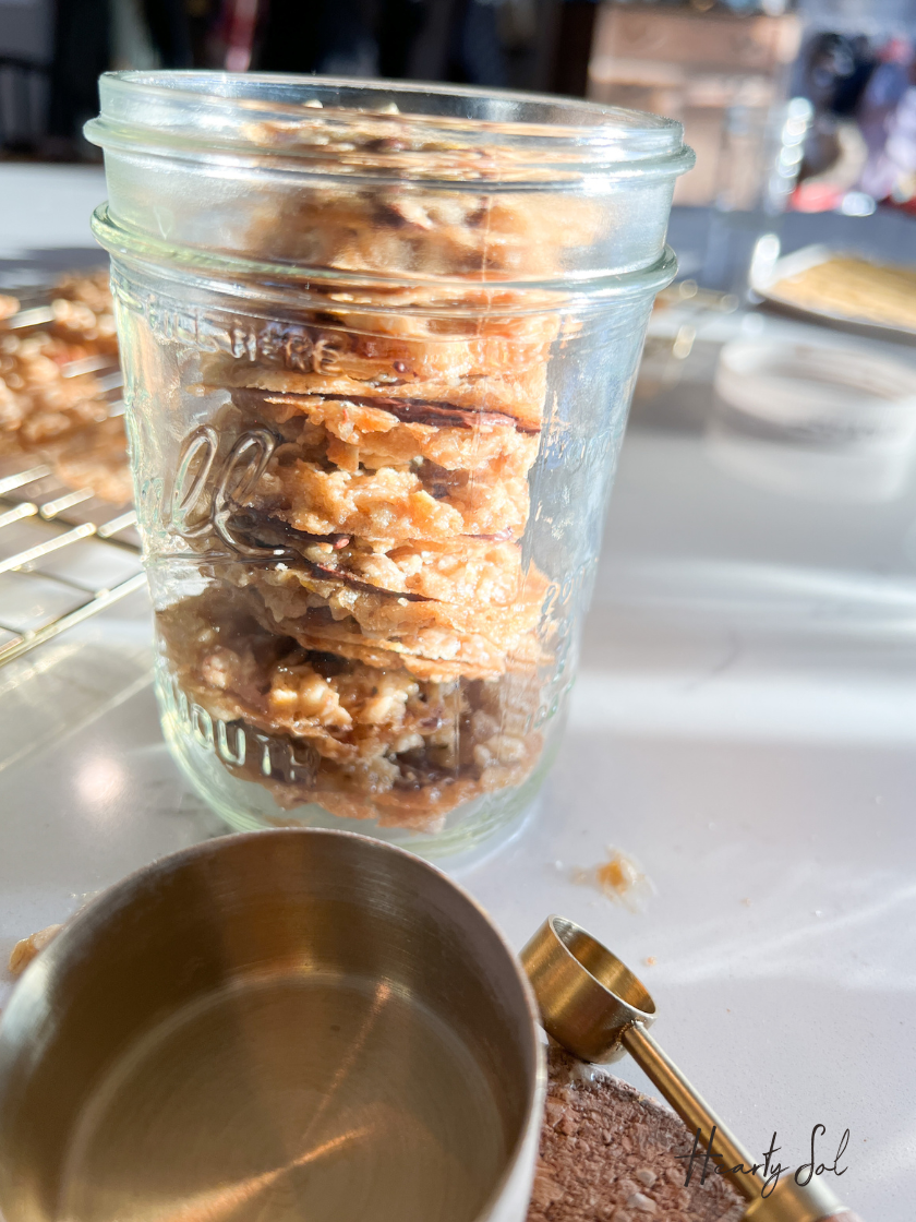 Swedish Lace Cookies with Nutella | Hearty Sol