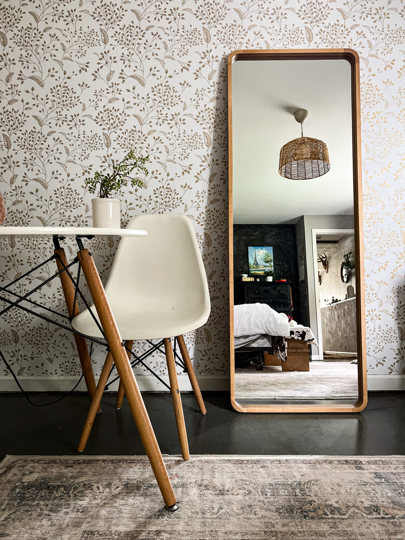 Wallpapering | What to Know Before You Start!