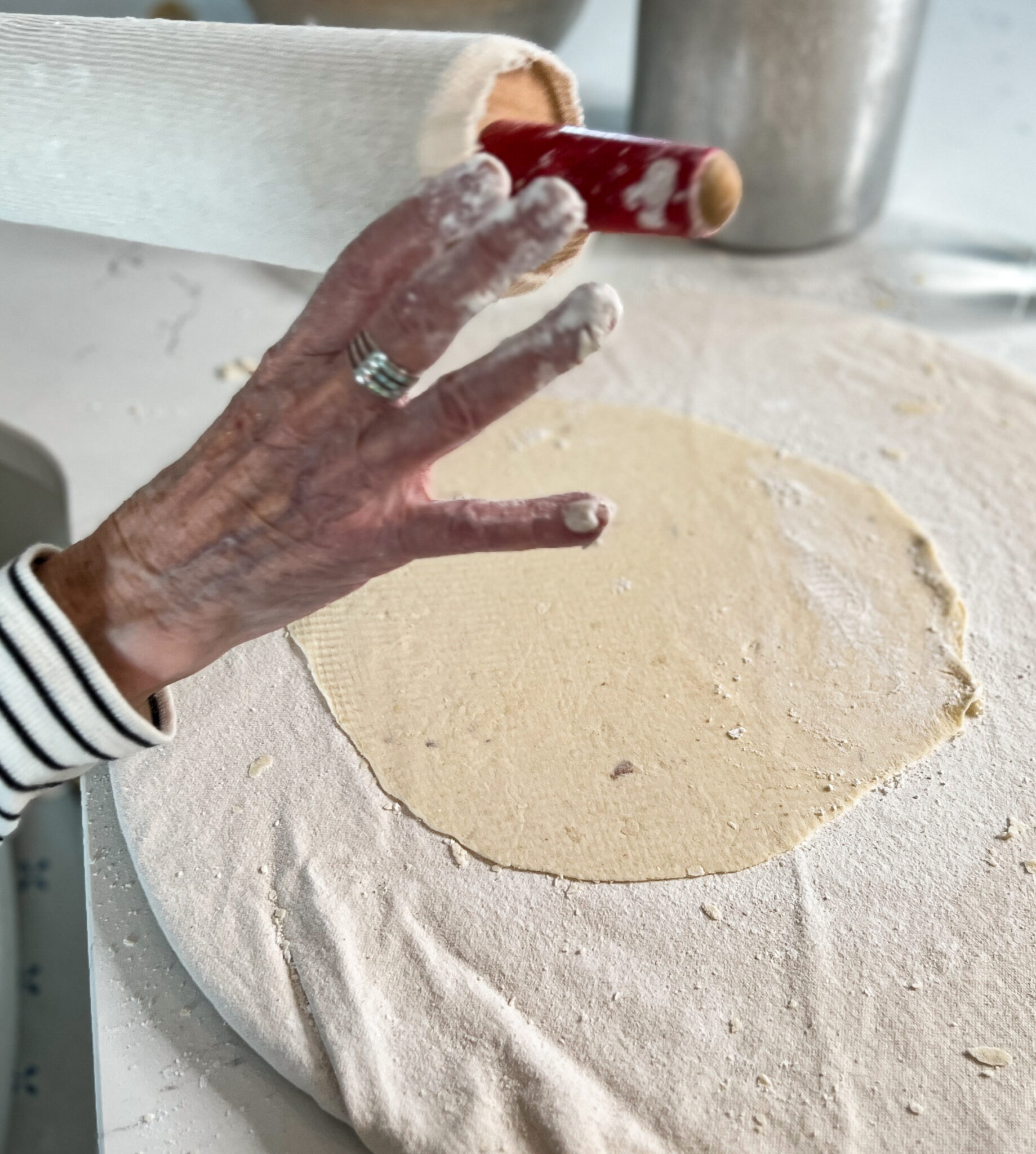 How to Make Authentic Norwegian Lefsa - Hearty Sol