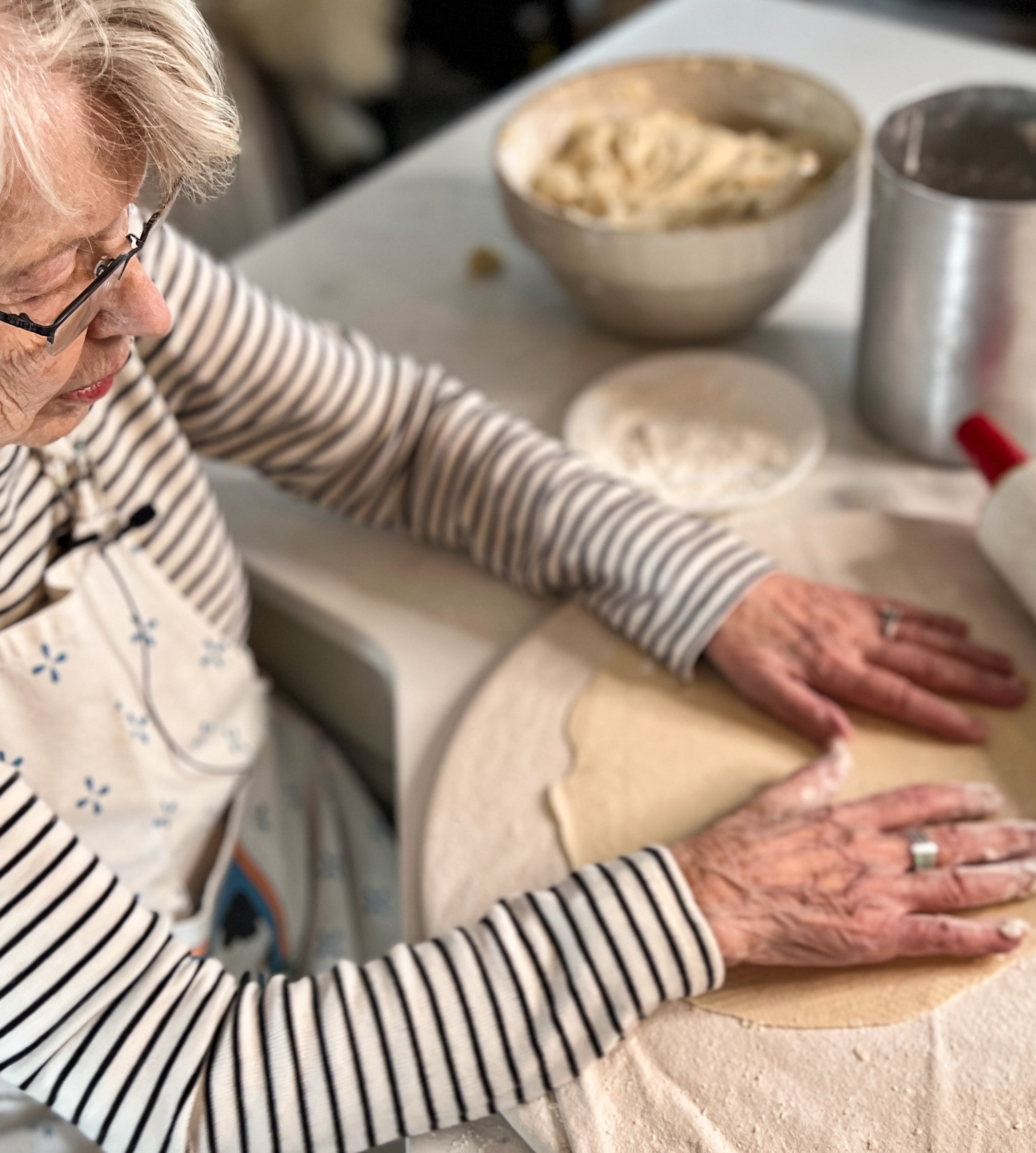 How to Make Authentic Norwegian Lefsa - Hearty Sol