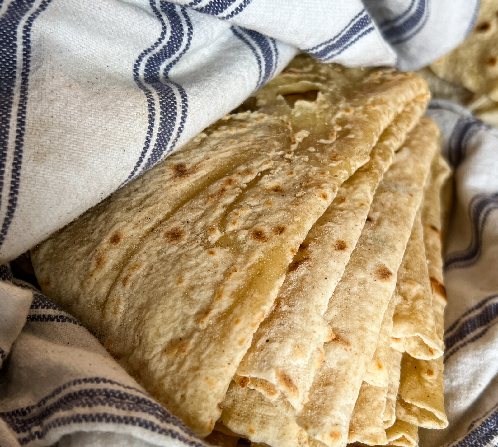 How to Make Authentic Norwegian Lefsa - Hearty Sol