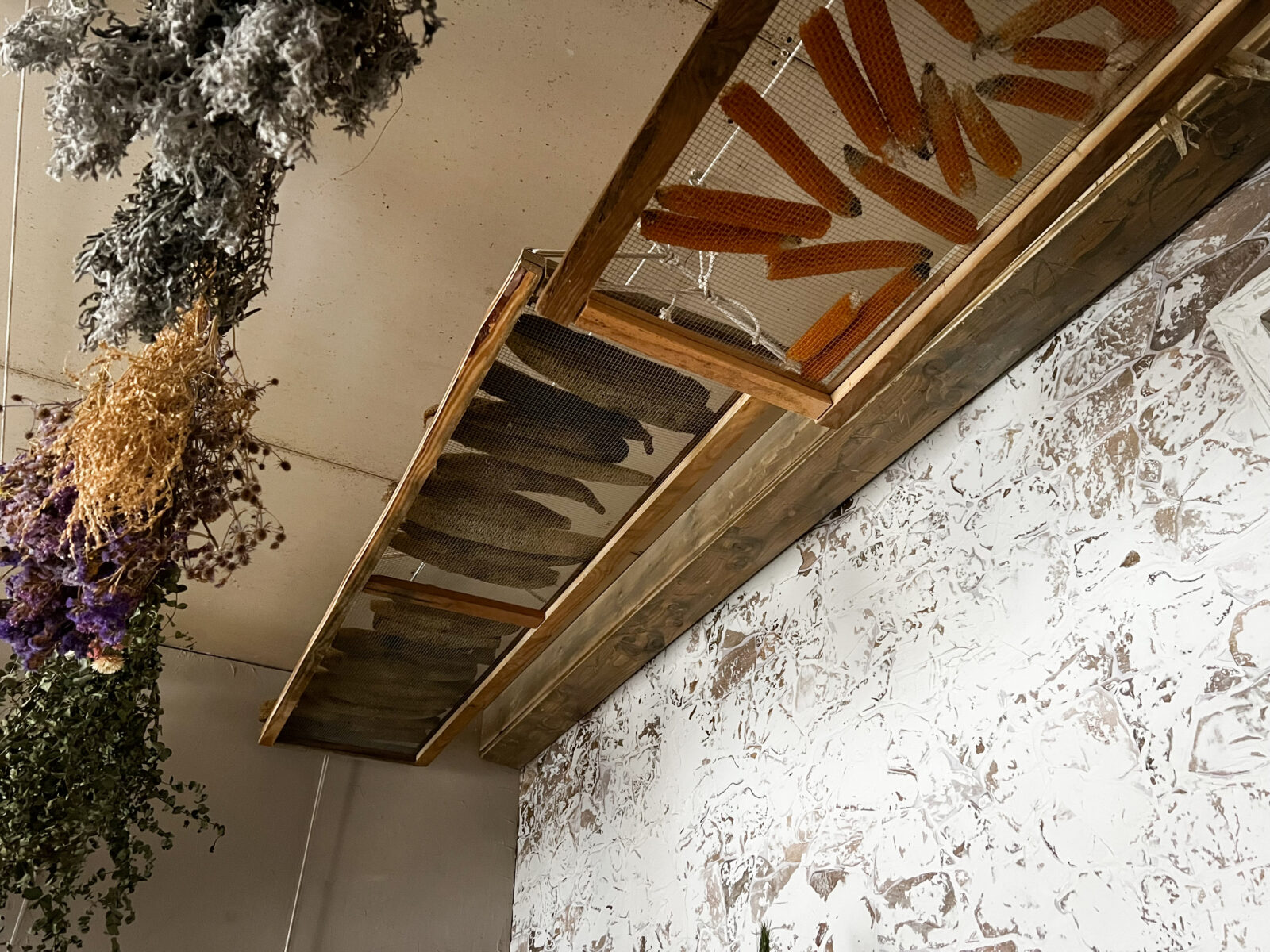 How to Create a Faux Stone Wall on a Budget - Hearty Sol