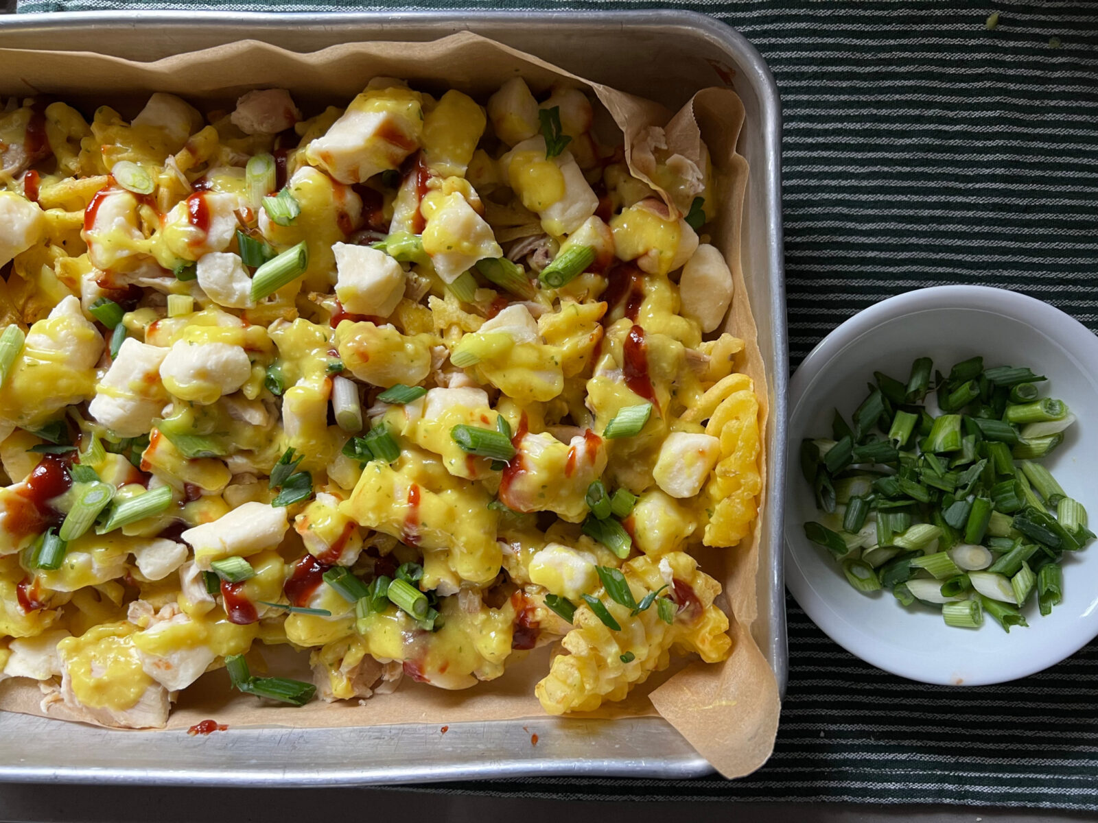 Delicious and Easy BBQ Chicken Poutine Recipe - Hearty Sol