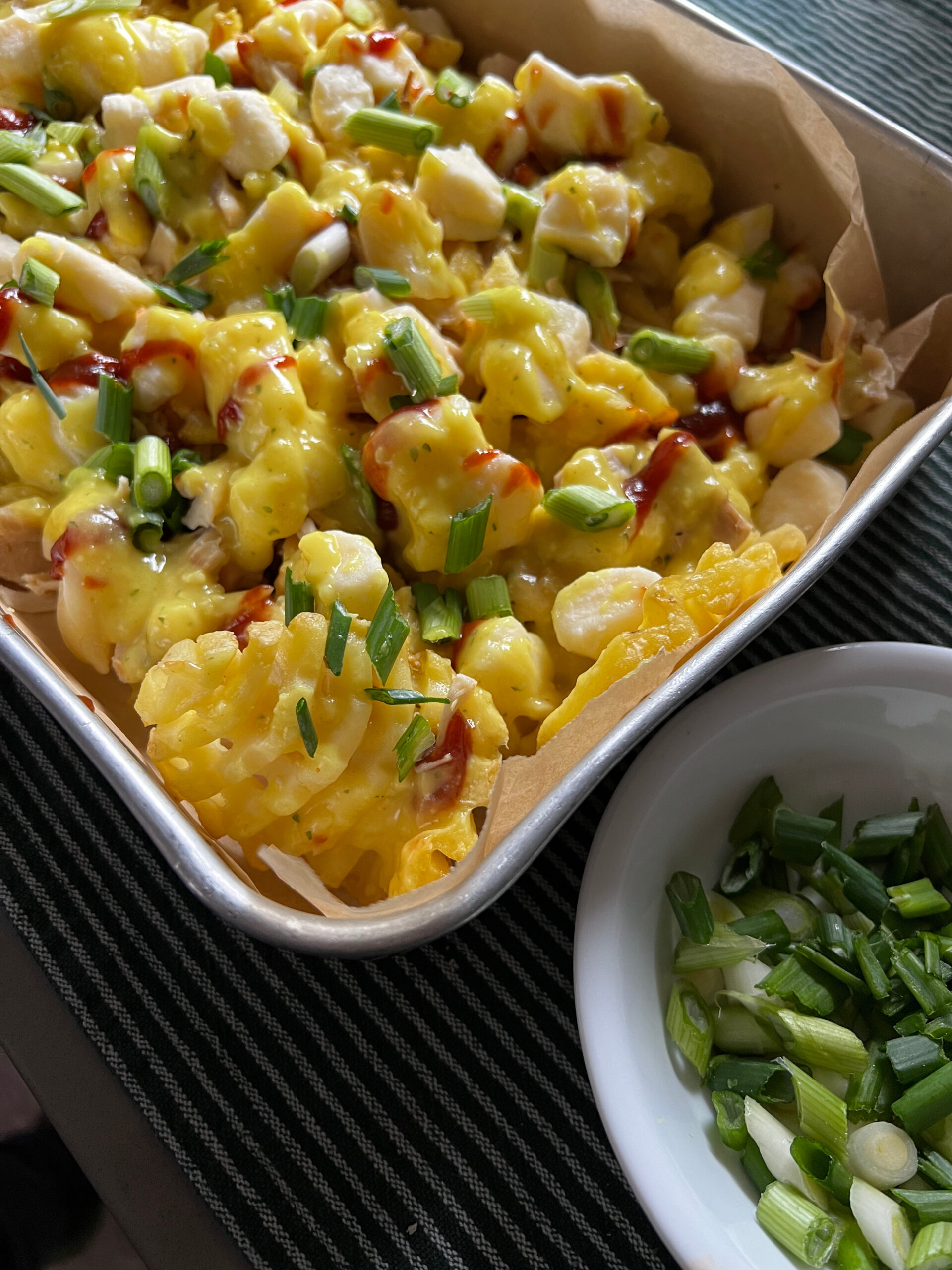 Delicious and Easy BBQ Chicken Poutine Recipe - Hearty Sol