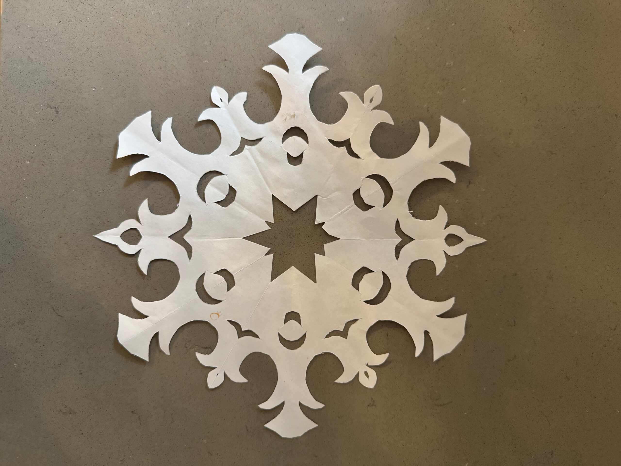 How to Make Fancy Paper Snowflakes with Simple Copy Paper - Hearty Sol